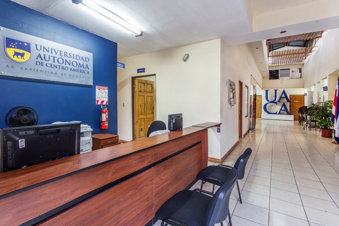 Universidad Autónoma de Centro América